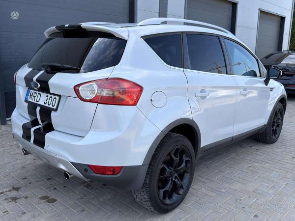 White Ford Kuga 2009 in Vilnius, with an engine capacity of 2.00 L and mileage of 202 thousand km for 2500 €, photo 9 on AUTOMOTO.COM.LV