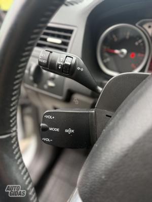 Balts Ford Kuga 2009 Alīta, ar dzinēja tilpumu 2.00 L un nobraukumu 228 tūkst. km par 3680 €, foto 17 vietnē AUTOMOTO.COM.LV