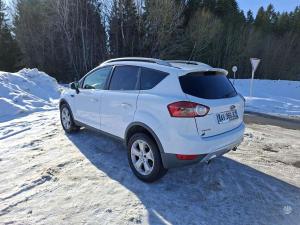 White Ford Kuga 2010 in Plunge, with an engine capacity of 2.00 L and mileage of 190 thousand km for 4950 €, photo 3 on AUTOMOTO.COM.LV