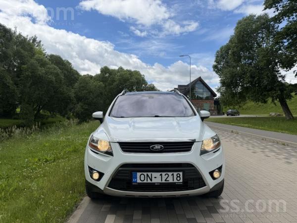Balts Ford Kuga 2010 Rēzekne, ar dzinēja tilpumu 2.00 L un nobraukumu 0 tūkst. km par 5950 €, foto 1 vietnē AUTOMOTO.COM.LV