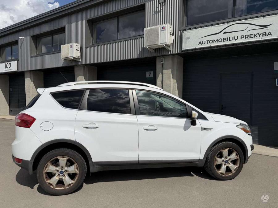Balts Ford Kuga 2010 Šauļi, ar dzinēja tilpumu 2.00 L un nobraukumu 254 tūkst. km par 4400 €, foto 6 vietnē AUTOMOTO.COM.LV