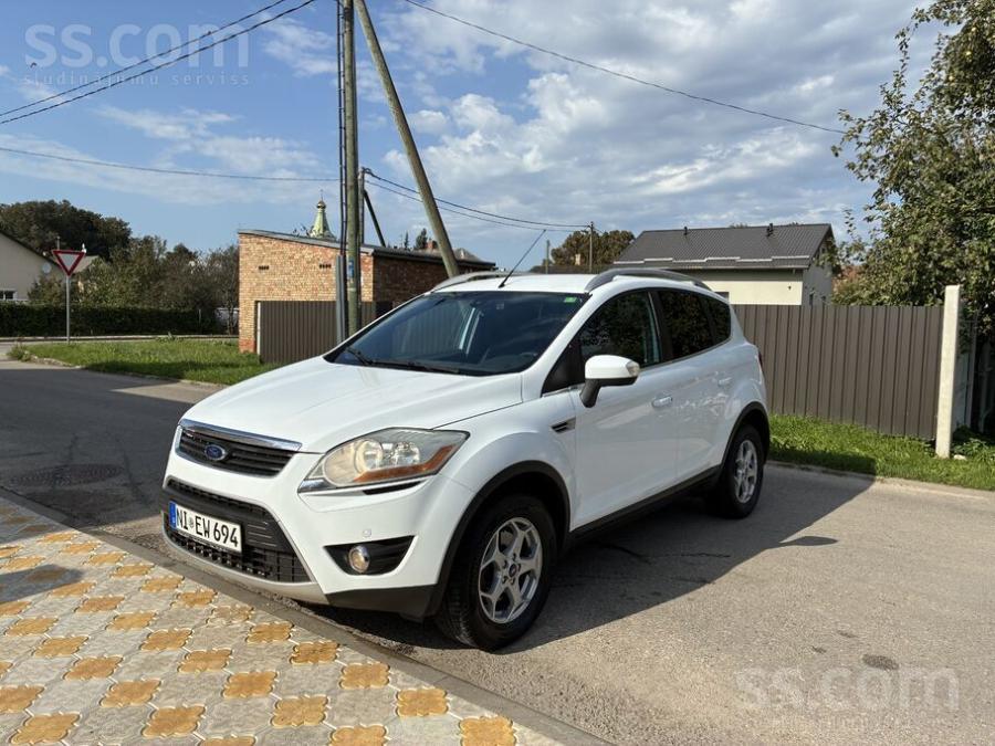 Balts Ford Kuga 2010 Daugavpils, ar dzinēja tilpumu 2.00 L un nobraukumu 0 tūkst. km par 5650 €, foto 1 vietnē AUTOMOTO.COM.LV