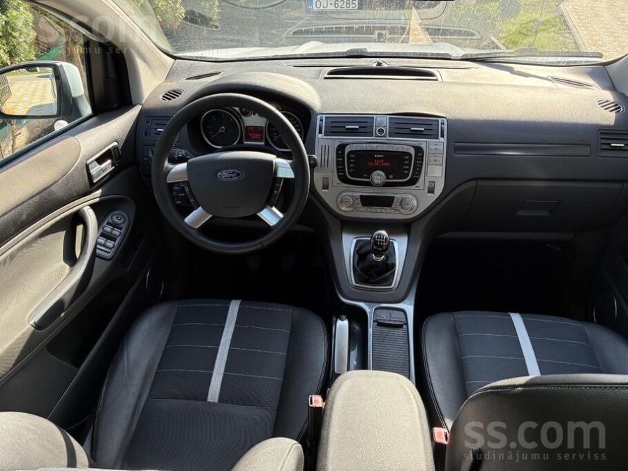 Balts Ford Kuga 2010 Daugavpils, ar dzinēja tilpumu 2.00 L un nobraukumu 0 tūkst. km par 5650 €, foto 15 vietnē AUTOMOTO.COM.LV