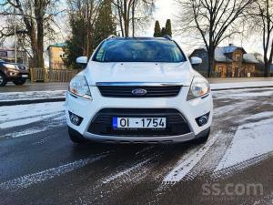 Balts Ford Kuga 2011 Cēsis, ar dzinēja tilpumu 2.00 L un nobraukumu 275 tūkst. km par 6750 €, foto 2 vietnē AUTOMOTO.COM.LV