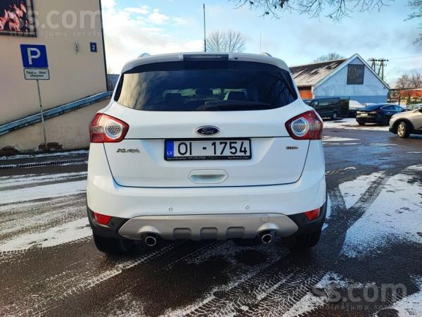 Balts Ford Kuga 2011 Cēsis, ar dzinēja tilpumu 2.00 L un nobraukumu 275 tūkst. km par 6750 €, foto 5 vietnē AUTOMOTO.COM.LV
