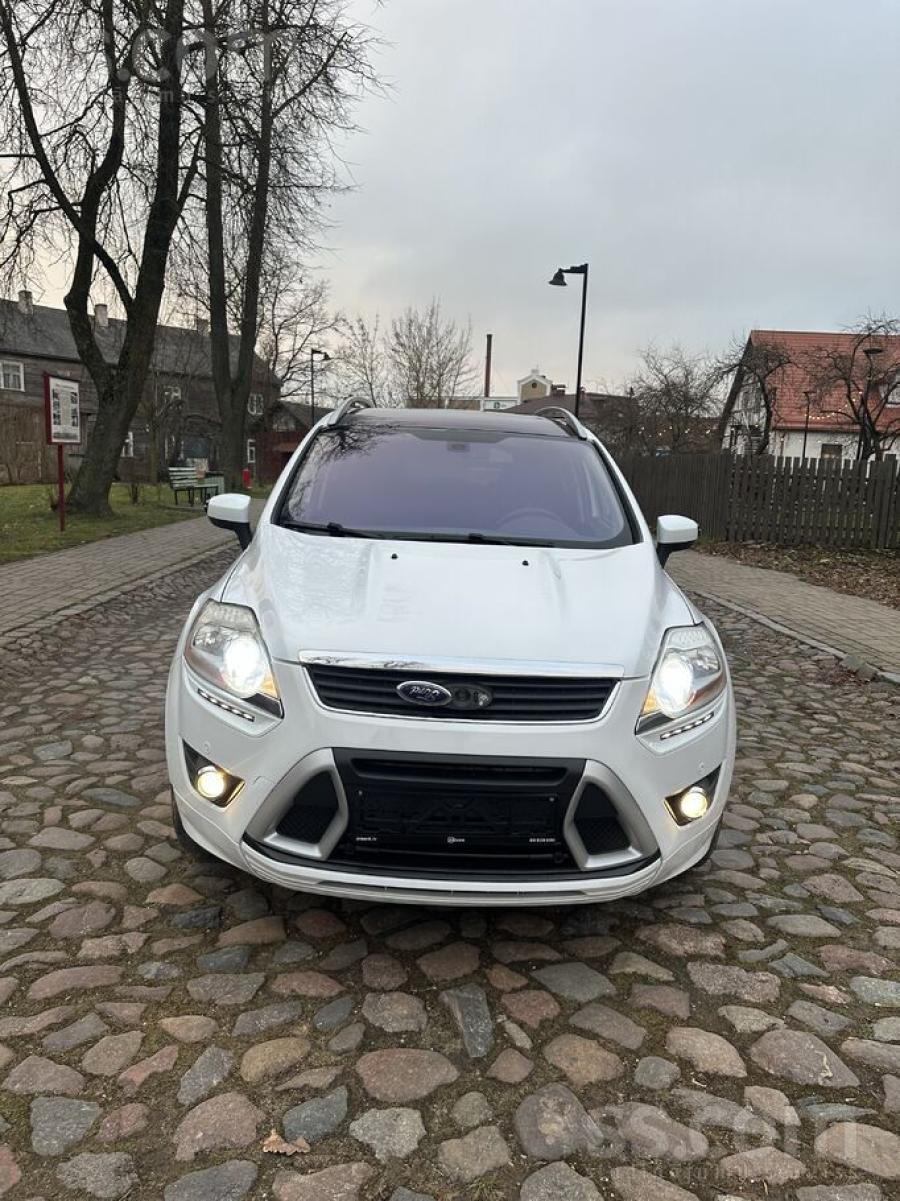 White Ford Kuga 2011 in Jelgava, with an engine capacity of 2.00 L and mileage of 212 thousand km for 6500 €, photo 3 on AUTOMOTO.COM.LV