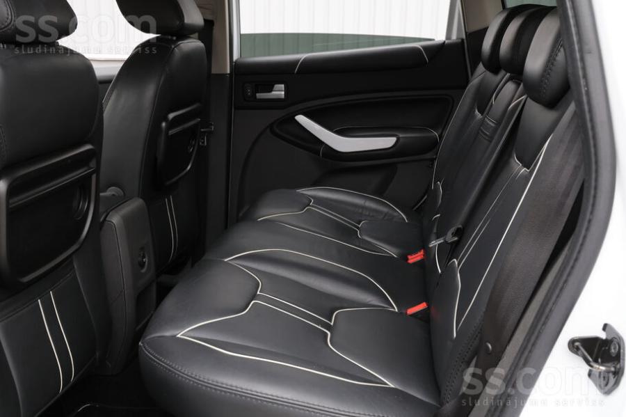 Balts Ford Kuga 2011 Tukums, ar dzinēja tilpumu 2.00 L un nobraukumu 277 tūkst. km par 6900 €, foto 17 vietnē AUTOMOTO.COM.LV