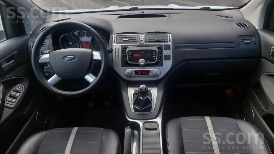 White Ford Kuga 2011 in Riga, with an engine capacity of 2.00 L and mileage of 262 thousand km for 6400 €, photo 32 on AUTOMOTO.COM.LV