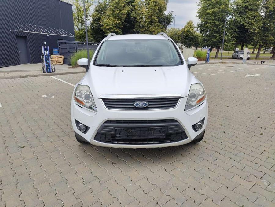 Balts Ford Kuga 2011 Kauņa, ar dzinēja tilpumu 2.00 L un nobraukumu 118 tūkst. km par 5900 €, foto 3 vietnē AUTOMOTO.COM.LV