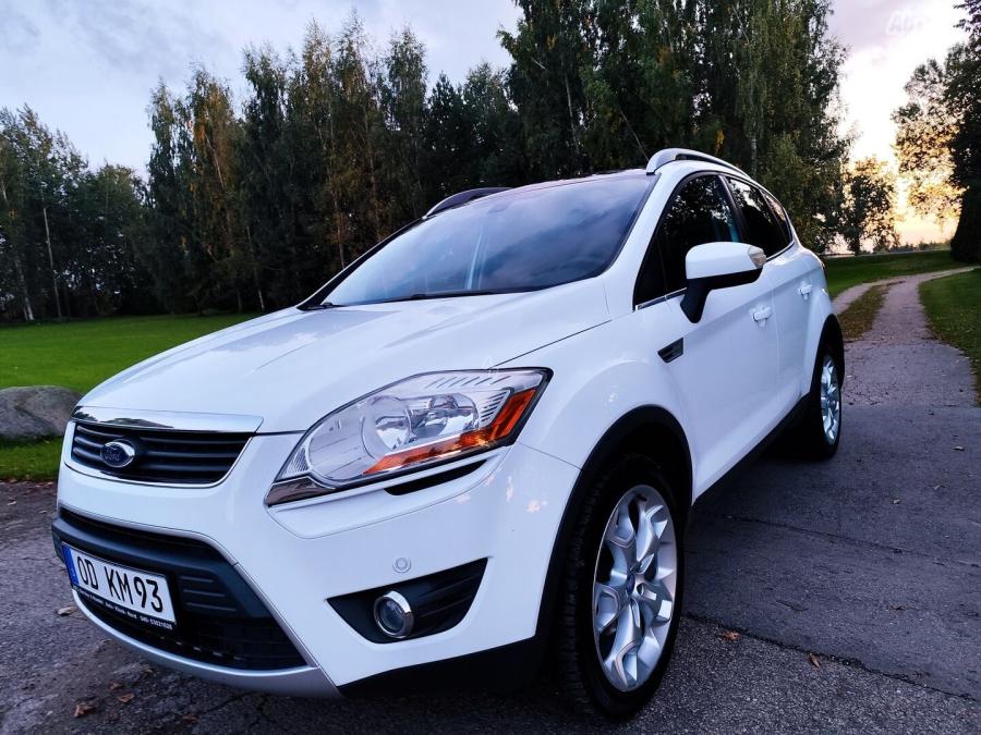 White Ford Kuga 2011 in Mazeikiai, with an engine capacity of 2.00 L and mileage of 246 thousand km for 5600 €, photo 1 on AUTOMOTO.COM.LV