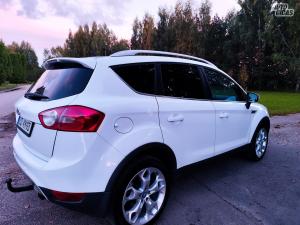 White Ford Kuga 2011 in Mazeikiai, with an engine capacity of 2.00 L and mileage of 246 thousand km for 5600 €, photo 23 on AUTOMOTO.COM.LV