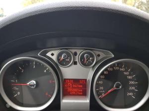 White Ford Kuga 2011 in Siauliai, with an engine capacity of 2.00 L and mileage of 205 thousand km for 4700 €, photo 15 on AUTOMOTO.COM.LV