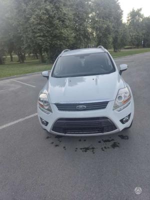 White Ford Kuga 2012 in Joniskis, with an engine capacity of 2.00 L and mileage of 229 thousand km for 7200 €, photo 4 on AUTOMOTO.COM.LV