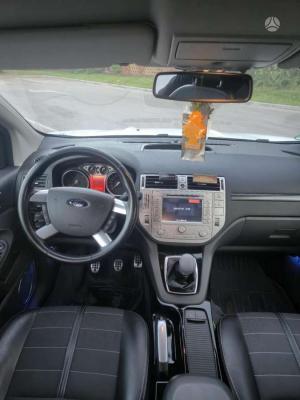 White Ford Kuga 2012 in Joniskis, with an engine capacity of 2.00 L and mileage of 229 thousand km for 7200 €, photo 11 on AUTOMOTO.COM.LV