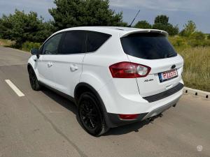 White Ford Kuga 2012 in Vilnius, with an engine capacity of 2.00 L and mileage of 289 thousand km for 4200 €, photo 7 on AUTOMOTO.COM.LV