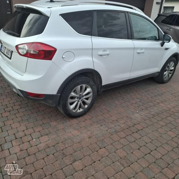 White Ford Kuga 2012 in Siauliai, with an engine capacity of 2.00 L and mileage of 291 thousand km for 4800 €, photo 3 on AUTOMOTO.COM.LV