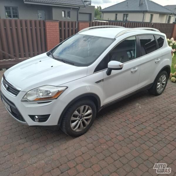 White Ford Kuga 2012 in Siauliai, with an engine capacity of 2.00 L and mileage of 291 thousand km for 4800 €, photo 5 on AUTOMOTO.COM.LV