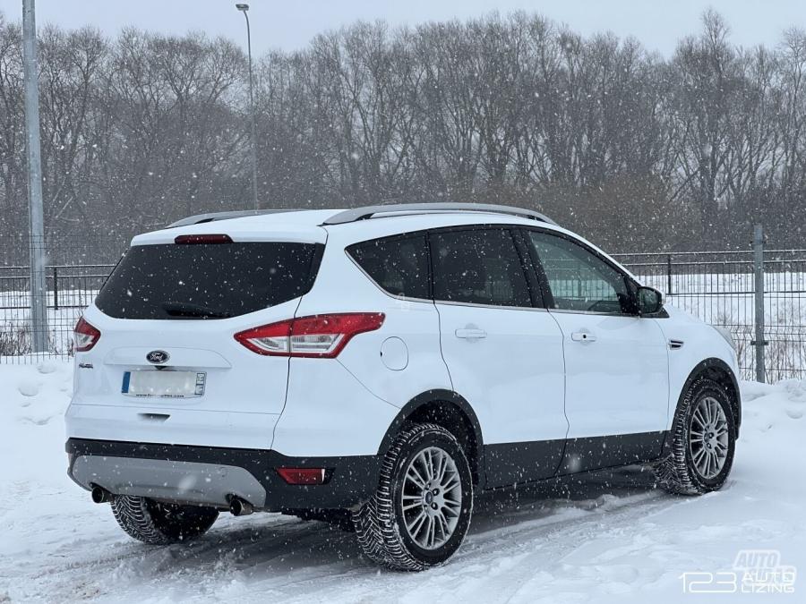 White Ford Kuga 2013 in Taurage, with an engine capacity of 2.00 L and mileage of 216 thousand km for 7500 €, photo 6 on AUTOMOTO.COM.LV