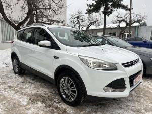White Ford Kuga 2013 in Kaunas, with an engine capacity of 2.00 L and mileage of 174 thousand km for 7750 €, photo 3 on AUTOMOTO.COM.LV