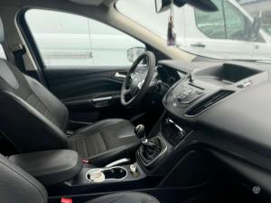 Balts Ford Kuga 2013 Tauragė, ar dzinēja tilpumu 2.00 L un nobraukumu 263 tūkst. km par 5400 €, foto 5 vietnē AUTOMOTO.COM.LV