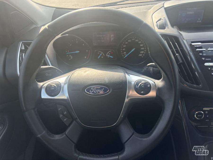 Balts Ford Kuga 2013 Kauņa, ar dzinēja tilpumu 2.00 L un nobraukumu 174 tūkst. km par 6950 €, foto 13 vietnē AUTOMOTO.COM.LV