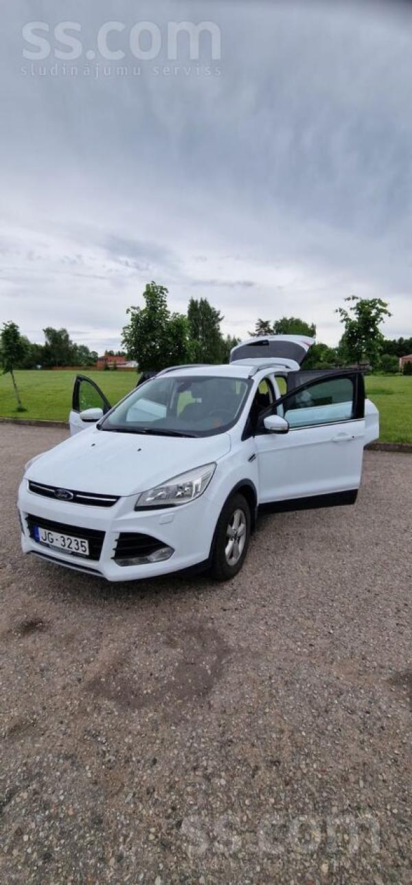 Balts Ford Kuga 2013 Cēsis, ar dzinēja tilpumu 2.00 L un nobraukumu 255 tūkst. km par 6500 €, foto 1 vietnē AUTOMOTO.COM.LV