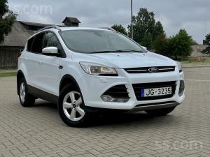 White Ford Kuga 2013 in Cesis, with an engine capacity of 2.00 L and mileage of 255 thousand km for 6500 €, photo  on AUTOMOTO.COM.LV