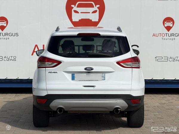 White Ford Kuga 2013 in Taurage, with an engine capacity of 2.00 L and mileage of 216 thousand km for 6300 €, photo 9 on AUTOMOTO.COM.LV