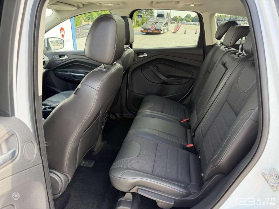 Balts Ford Kuga 2013 Tauragė, ar dzinēja tilpumu 2.00 L un nobraukumu 216 tūkst. km par 6300 €, foto 13 vietnē AUTOMOTO.COM.LV