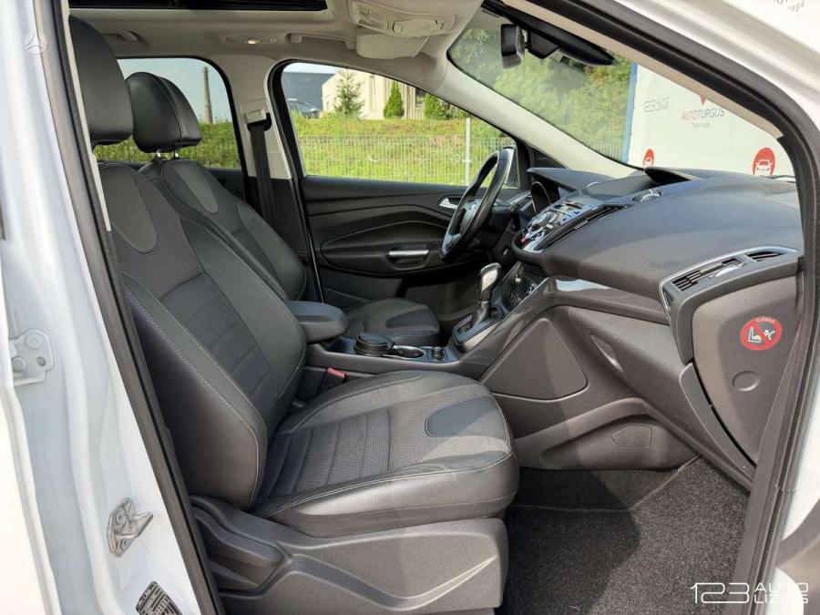 Balts Ford Kuga 2013 Tauragė, ar dzinēja tilpumu 2.00 L un nobraukumu 216 tūkst. km par 6300 €, foto 14 vietnē AUTOMOTO.COM.LV