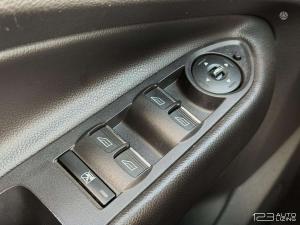 Balts Ford Kuga 2013 Tauragė, ar dzinēja tilpumu 2.00 L un nobraukumu 216 tūkst. km par 6300 €, foto 26 vietnē AUTOMOTO.COM.LV