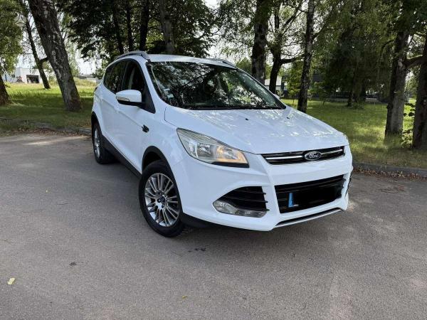 Balts Ford Kuga 2013 Tauragė, ar dzinēja tilpumu 0.00 L un nobraukumu 224 tūkst. km par 6400 €, foto 3 vietnē AUTOMOTO.COM.LV