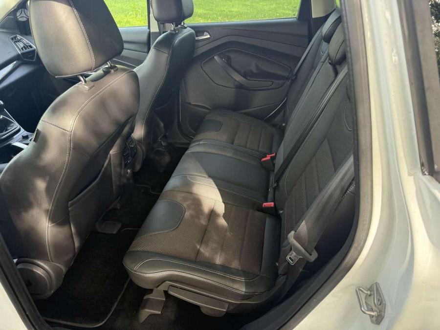 Balts Ford Kuga 2013 Tauragė, ar dzinēja tilpumu 0.00 L un nobraukumu 224 tūkst. km par 6400 €, foto 11 vietnē AUTOMOTO.COM.LV