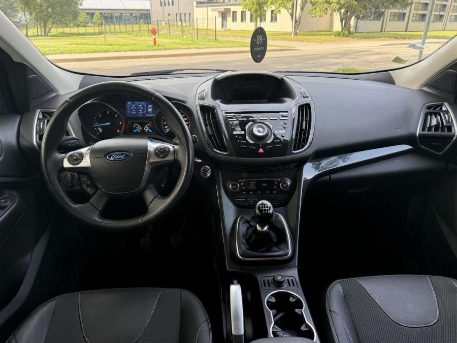 Balts Ford Kuga 2013 Tauragė, ar dzinēja tilpumu 0.00 L un nobraukumu 224 tūkst. km par 6400 €, foto 13 vietnē AUTOMOTO.COM.LV
