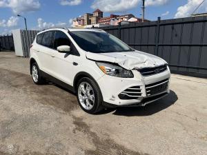 Balts Ford Kuga 2013 Kauņa, ar dzinēja tilpumu 1.99 L un nobraukumu 144 tūkst. km par 3900 €, foto 3 vietnē AUTOMOTO.COM.LV