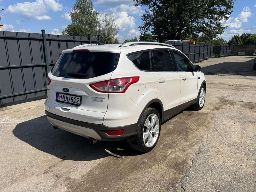 Balts Ford Kuga 2013 Kauņa, ar dzinēja tilpumu 1.99 L un nobraukumu 144 tūkst. km par 3900 €, foto 4 vietnē AUTOMOTO.COM.LV