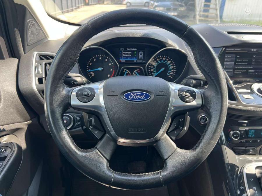 Balts Ford Kuga 2013 Kauņa, ar dzinēja tilpumu 1.99 L un nobraukumu 144 tūkst. km par 3900 €, foto 25 vietnē AUTOMOTO.COM.LV