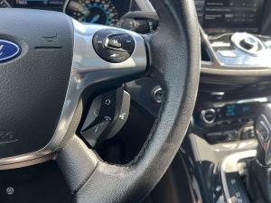 Balts Ford Kuga 2013 Kauņa, ar dzinēja tilpumu 1.99 L un nobraukumu 144 tūkst. km par 3900 €, foto 26 vietnē AUTOMOTO.COM.LV