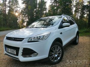 Белый Форд Куга 2013 в Рига, объемом двигателя 2.00 л и пробегом 225 тыс. км за 5987 €, фото  на AUTOMOTO.COM.LV