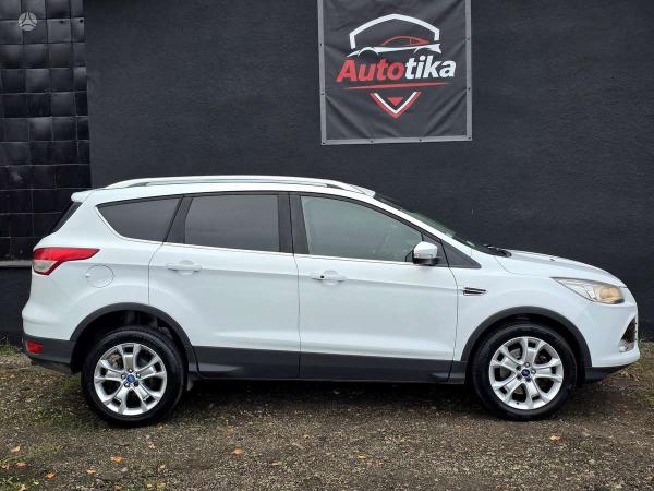 Balts Ford Kuga 2013 Šauļi, ar dzinēja tilpumu 2.00 L un nobraukumu 240 tūkst. km par 5999 €, foto 3 vietnē AUTOMOTO.COM.LV