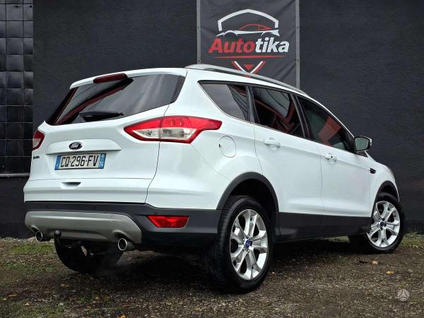 Balts Ford Kuga 2013 Šauļi, ar dzinēja tilpumu 2.00 L un nobraukumu 240 tūkst. km par 5999 €, foto 4 vietnē AUTOMOTO.COM.LV