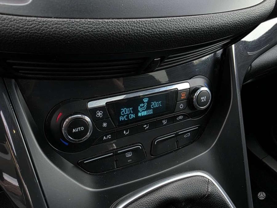 Balts Ford Kuga 2013 Šauļi, ar dzinēja tilpumu 2.00 L un nobraukumu 240 tūkst. km par 5999 €, foto 31 vietnē AUTOMOTO.COM.LV