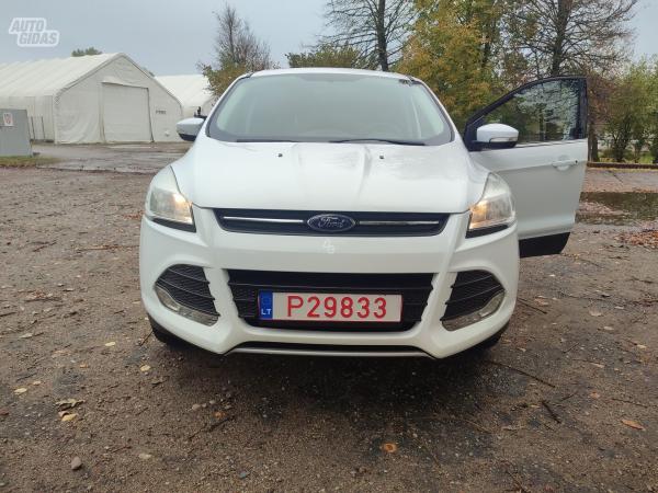 White Ford Kuga 2014 in Vilkaviskis, with an engine capacity of 2.00 L and mileage of 206 thousand km for 5800 €, photo 11 on AUTOMOTO.COM.LV