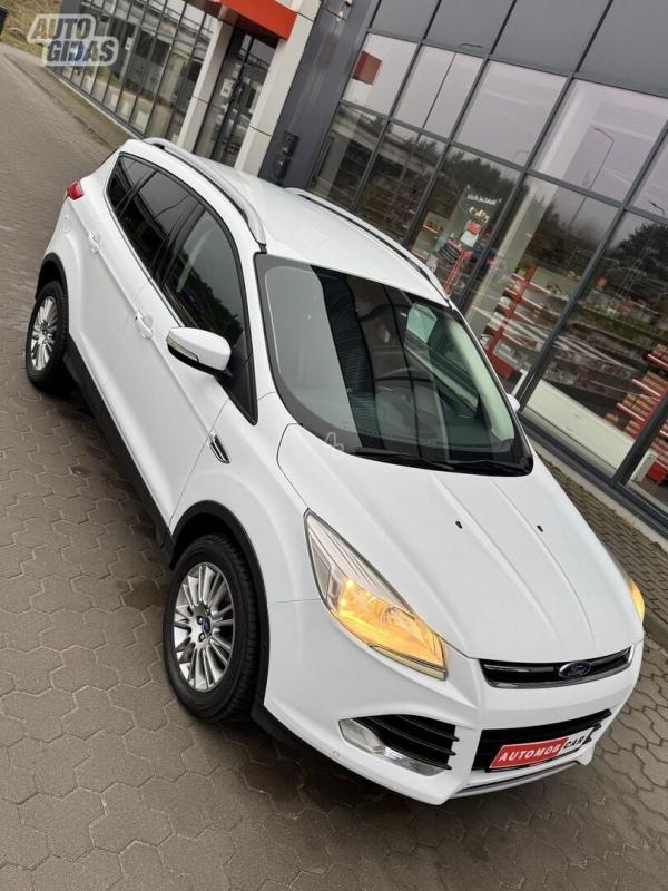 White Ford Kuga 2014 in Vilnius, with an engine capacity of 2.00 L and mileage of 238 thousand km for 6850 €, photo 7 on AUTOMOTO.COM.LV