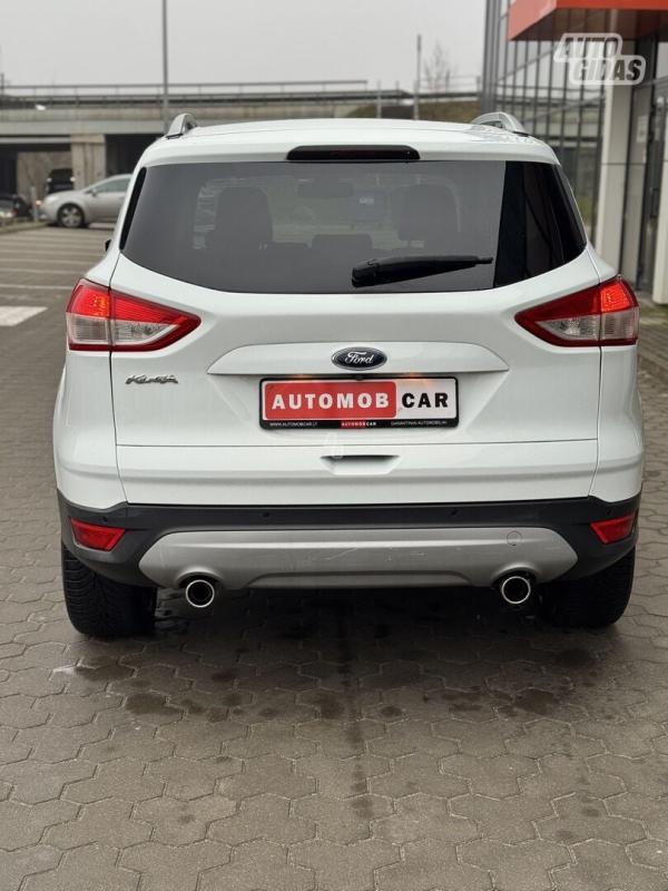 White Ford Kuga 2014 in Vilnius, with an engine capacity of 2.00 L and mileage of 238 thousand km for 6850 €, photo 10 on AUTOMOTO.COM.LV