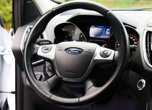 Balts Ford Kuga 2014 Kretinga, ar dzinēja tilpumu 2.00 L un nobraukumu 154 tūkst. km par 8999 €, foto 29 vietnē AUTOMOTO.COM.LV