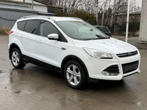 Balts Ford Kuga 2014 Utena, ar dzinēja tilpumu 2.00 L un nobraukumu 240 tūkst. km par 6900 €, foto 3 vietnē AUTOMOTO.COM.LV