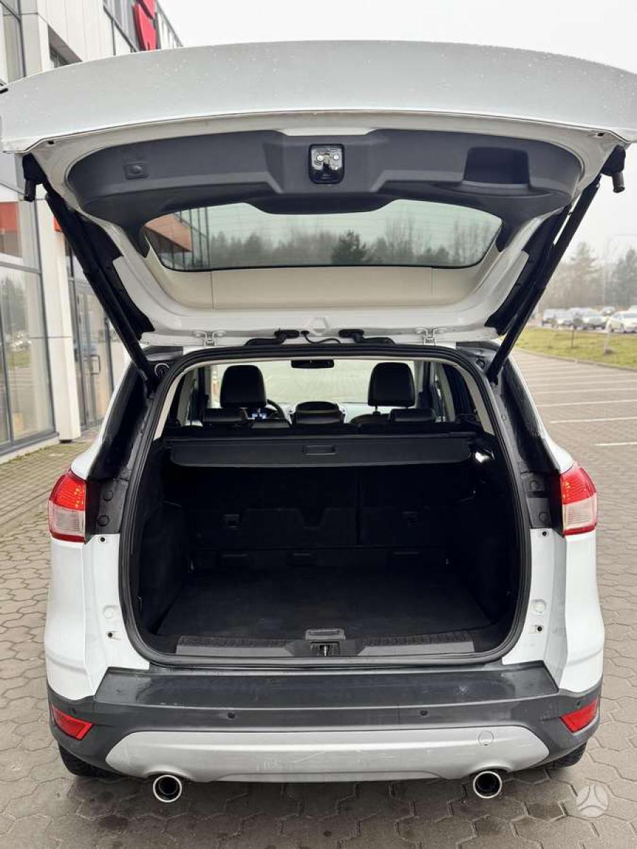 Balts Ford Kuga 2014 Viļņa, ar dzinēja tilpumu 2.00 L un nobraukumu 238 tūkst. km par 6850 €, foto 27 vietnē AUTOMOTO.COM.LV