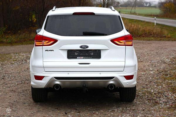 White Ford Kuga 2014 in Kretinga, with an engine capacity of 2.00 L and mileage of 154 thousand km for 8999 €, photo 10 on AUTOMOTO.COM.LV