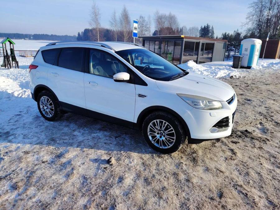 Balts Ford Kuga 2014 Utena, ar dzinēja tilpumu 2.00 L un nobraukumu 248 tūkst. km par 5800 €, foto 6 vietnē AUTOMOTO.COM.LV
